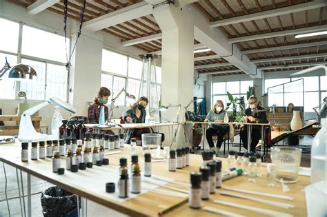 blockchain maker to market bootcamp distributed design platform