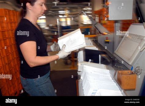 Sorting System For Letters And Parcels For Transportation Sorting System For Letters And Parcels