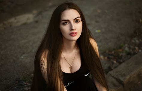 Beautiful Brunette Wallpapers Photo Wallpaper Girl Photo
