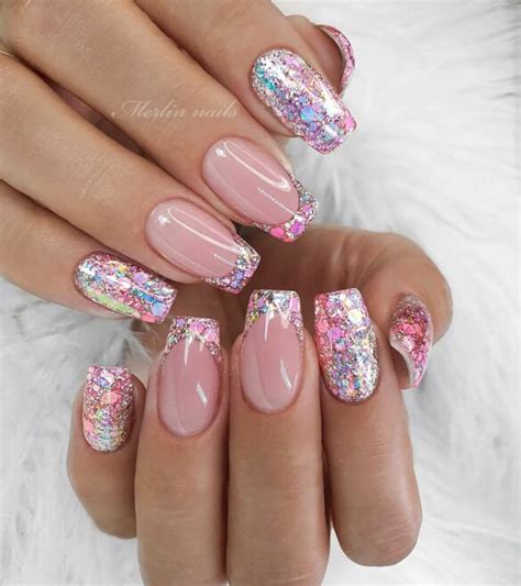 30 Latest Short French Tip Nail Ideas To Try In 2024