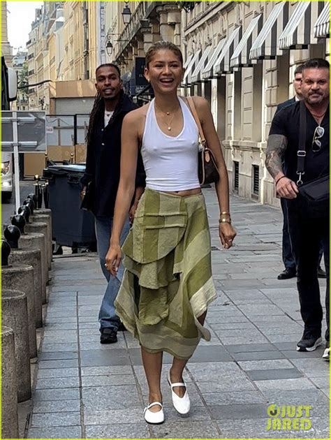 Zendaya Radiates Joy And Natural Beauty During Paris Trip Amid Olympic
