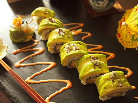 King Prawn Tempura Dragon Roll Sushi With Spicy Sauce