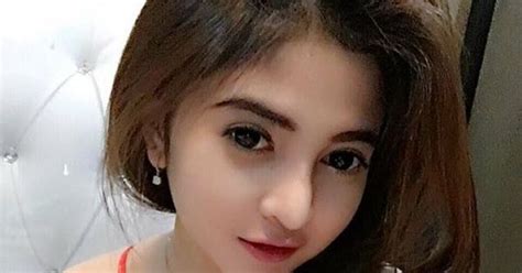 Sex Dalam Tulisan Cersex Bersenang Ria Dengan Cewek Riau