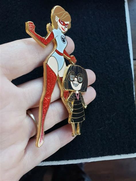 Disney Incredibles Art Of Elastigirl And Edna Fantasy Pin 2018312931