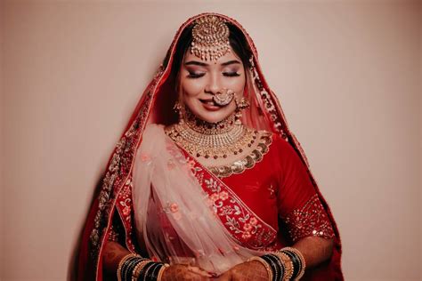 Stories By Adarsh Photographer Bavdhan