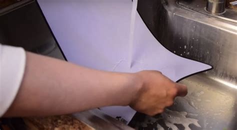 How To Clean A Mousepad Simple Guide Gamingscan