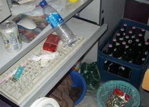 무쟈게 더러운 대륙의 남자기숙사  인스티즈 Instiz 이슈 카테고리