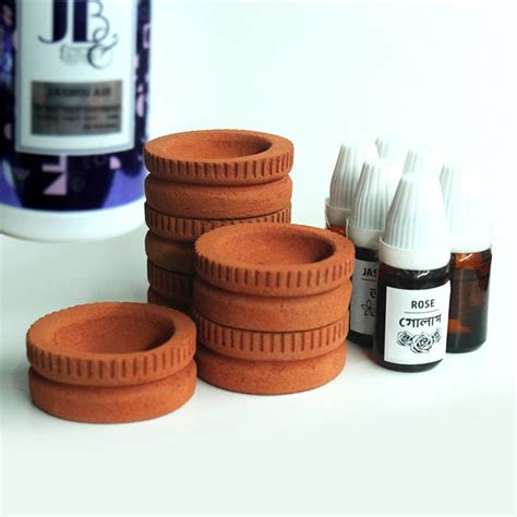 Porus Terracotta Tablet Tech Air Aroma Diffuser For Car Set Of 6