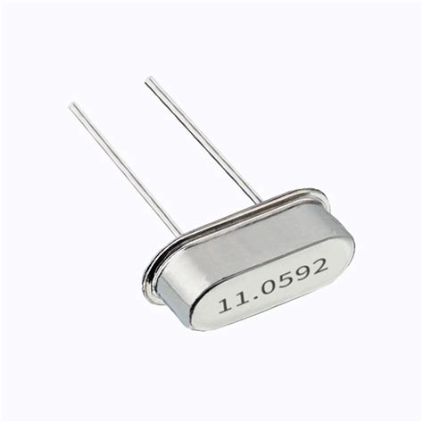 China DIP Crystal HC S AC Series High Stability Quartz Oscillator Manufacturer Supplier