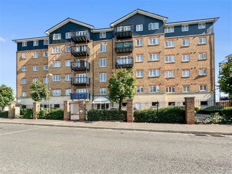 Baltic Wharf Clifton Marine Parade 2 Bed Apartment £1350 Pcm £