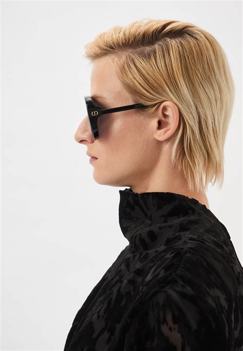 Женские солнцезащитные очки Dior CD40077U купить за 46400 руб.