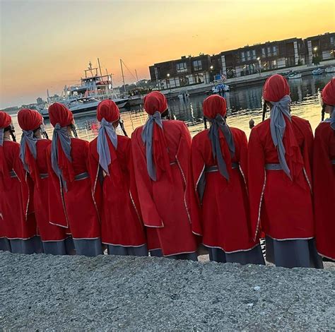 ბავშვთა ქორეოგრაფიული ანსამბლი ფარხმა ჩვენს ძვირფას ტყუპებს ნიკას და გიორგის ანსამბლი