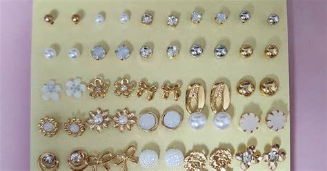 30 쌍의 작은 스터드 귀걸이 아연 합금 보석 라인스톤 인레이드 다양한 모양 우아한 레저 스타일 귀걸이 세트 읍내동 여성잡화 당근 중고거래