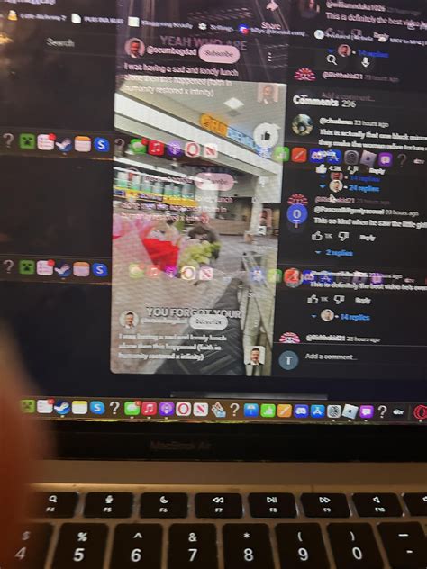 My Computer Keeps On Flashing Random Screenshots Of The Screen Rpchelp