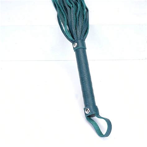 منتجات Sm من Bekinky سوط للضرب رجال ونساء ألعاب جنسية زوجية للتغازل