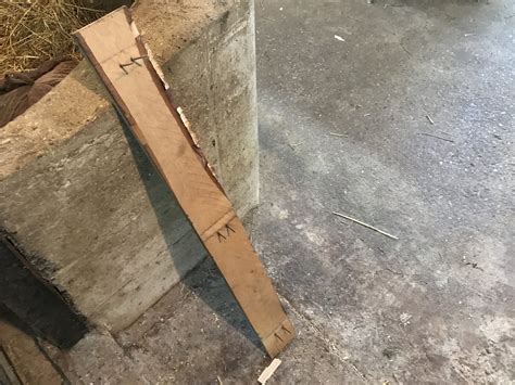 Building A Workbench Out Of Pallets 5 Steps With Pictures