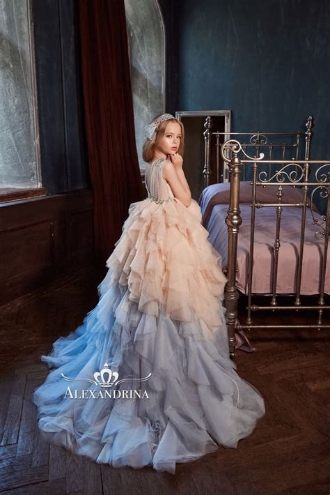 Роскошное платье Цветочные кружева Платья Детские платья