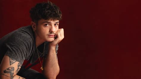 Chi è Olly Vero Nome Età Segno Canzoni Sanremo 2025 Tv Sorrisi E Canzoni