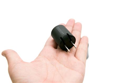 Palm 的遺產 好攜帶變壓器 3c 達人廖阿輝