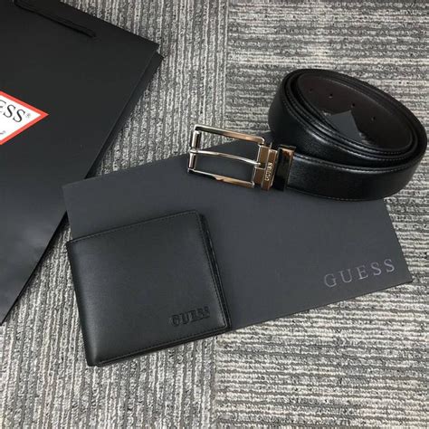 Чоловічий подарунковий набір Guess ремінь та гаманець — ціна 1755 грн у каталозі Гаманці Купити