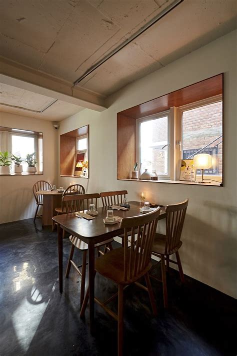 No2770 합정유리 우드톤 앤티크 분위기의 16평 요리주점 인테리어 Portfolio