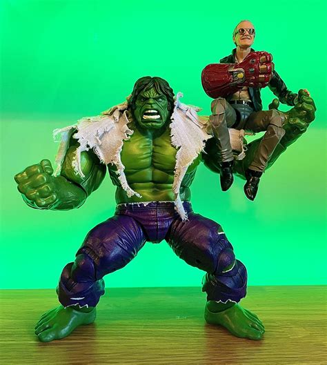 Hulk Ripped Clothes