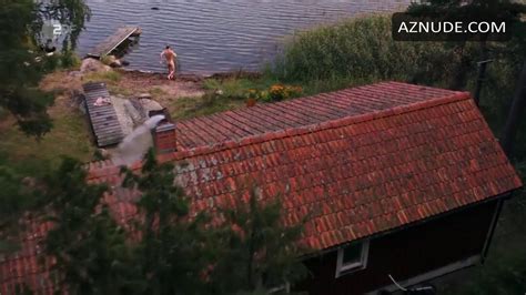 Sinja Dieks Nude Aznude