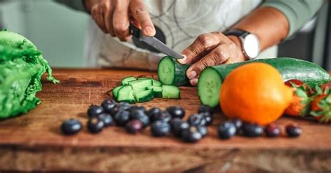 Age And Sex Influence Health Benefits Of Dieting Nursing In Practice