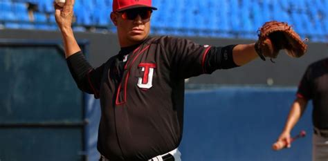 Luis Carlos Rivera Dirigirá A Los Toros Semanario Zeta