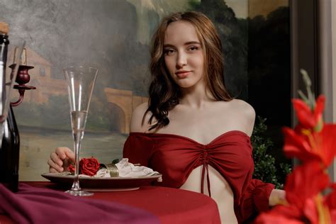 Amateur Girl Sexart Red Queen Polly Yangs High