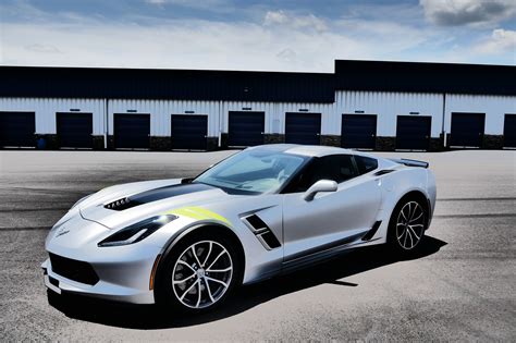 Chevrolet Hits It Out Of The Park With The 2017 Corvette Grand Sport