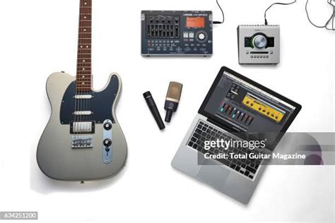 Macbook Interface Photos And Premium High Res Pictures Getty Images