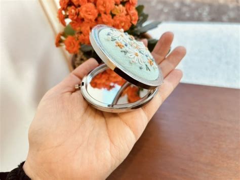 목동 프랑스자수로 만드는 예쁜 손거울 솜씨당