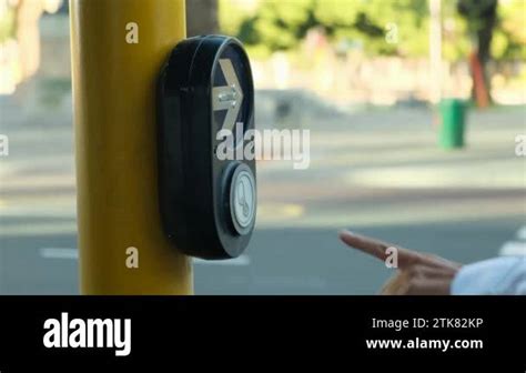 Push Button Pedestrian Road Crossing Stock Videos Footage HD And 4K Video Clips Alamy