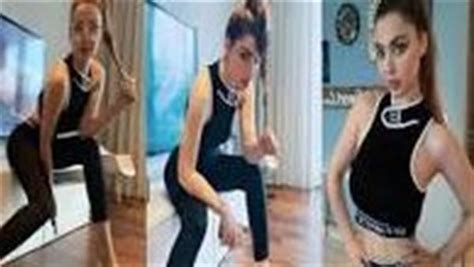 اللبنانية الجميلة قمر تفاجئ المتابعين