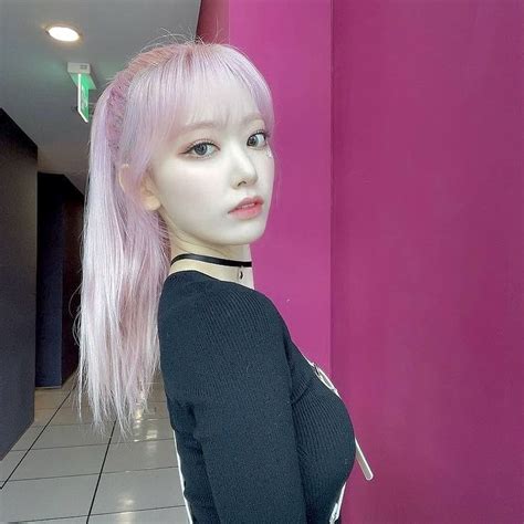 Sakura Miyawakisakura Izone Hkt48 Icon Selca Sakura Miyawaki