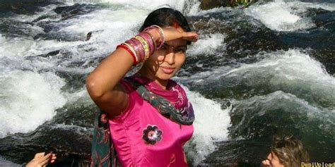 Desi Girl Bathing Pic Bikini World