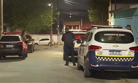 Jovem Bate Na M E E Irm Pede Para Tr Fico Matar O Filho Morreu Veja V Deo Perrengue Mato