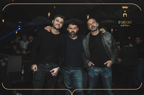 Ta Tavaduri Mushtaidi Veranda • თავადური მუშტაიდი ვერანდა