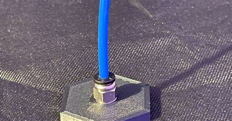Universal Enclosure Filament Guide By Gismo Download Free Stl Model
