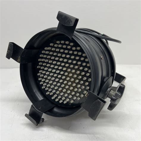 Yahooオークション ①american Dj Adj Led スポットライト P64 Ledp