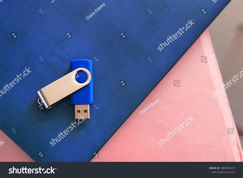Usb Folder Images Stock Photos Vectors Shutterstock