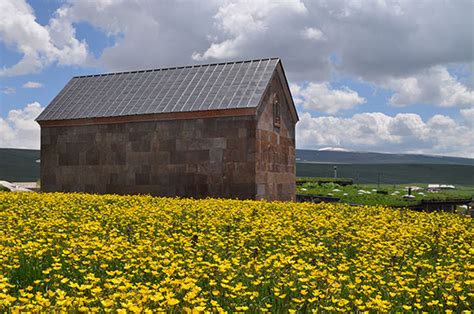 ფოკის წმინდა ნინოს დედათა მონასტერი