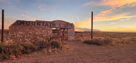 A Route 66 Travel Guide To Two Guns Arizona Route 66 Road Relics