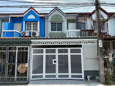 ขายทาวน์เฮ้าส์ ถนนสุขุมวิท บางนา ซอยแบริ่ง เชื่อมถนนศรีนครินทร์ ใกล้