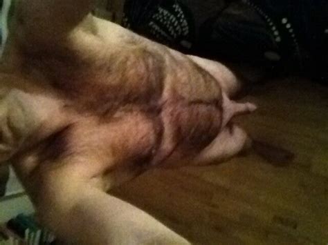 ナクトトータル ヌード男性 無料の毛深いポルノ画像