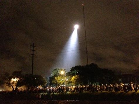 Bm Se Utiliza De Violência Contra Passeata Pacífica Em Porto Alegre