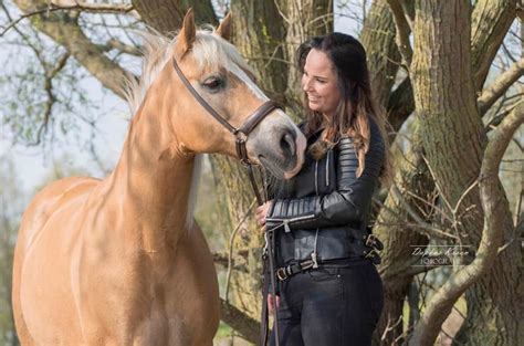 Fotos Van Caitlin Van Rijkom Met Ivy Daphnekraanfotografie
