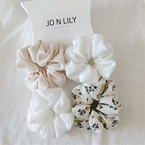 조앤릴리 4개세트 화이트아이보리 무지플라워 곱창밴드 세트 국내자체 제작 헤어슈슈 스크런치 머리끈 위시버킷