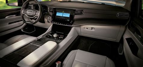 2025 Jeep Wagoneer Carbide Review A Stealthy Powerhouse Wrapped In Luxury